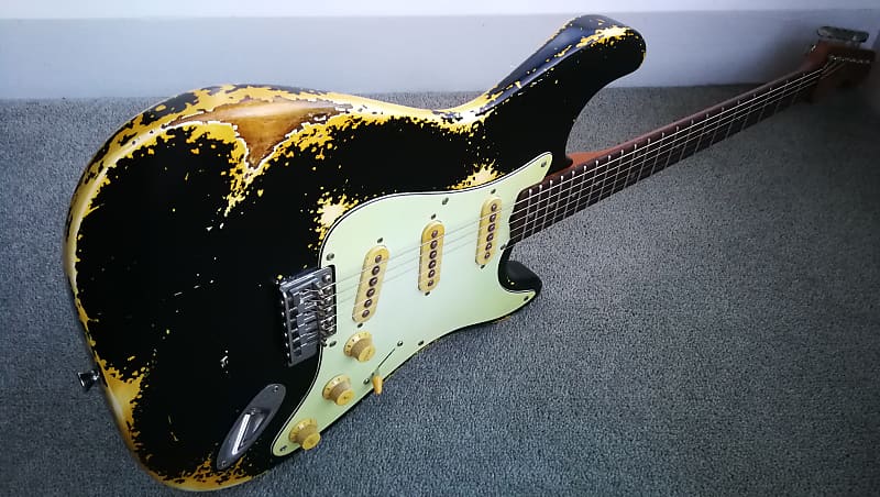 Vtt Relics Stratocaster 50's - Classic Black Over Cream | Reverb