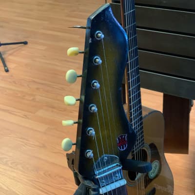 Weltron Teiscoish Jaguar style electric guitar 1960's Sunburt | Reverb