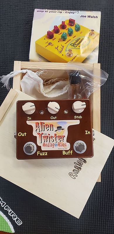 TWISTER FUZZ Guitar Multi-Effects (Tampa, FL) | Reverb