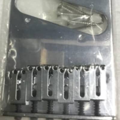 Schecter Brass Tremolo Bridge (Chrome) – NOS Van Nuys | Reverb Italia
