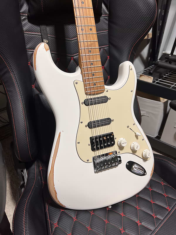 Fender Custom Stratocaster | Reverb