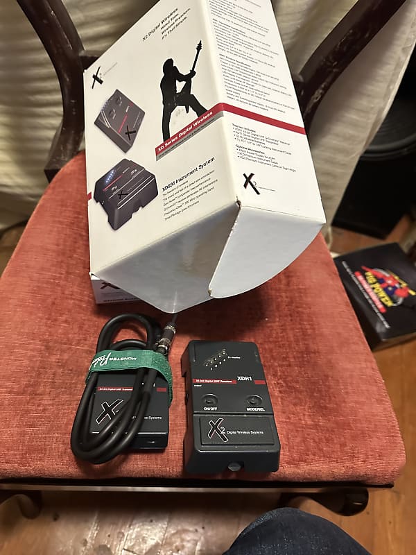 Line 6 x2 xdr1. wireless instrument system - Grey | Reverb