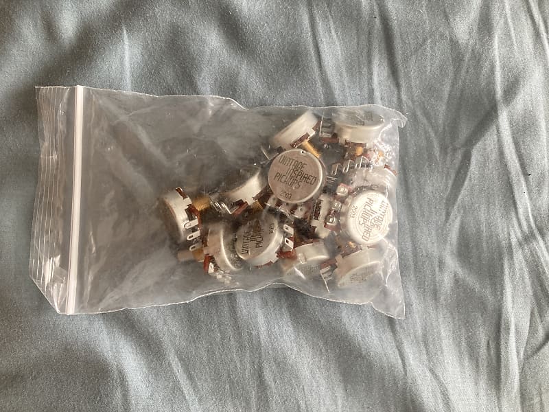 Vintage Inspired Pickups Vi Pots 280k solid shaft pots (12) | Reverb