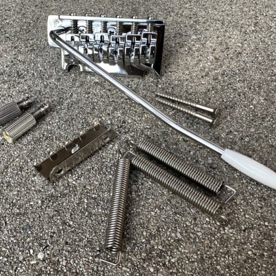 Fender Aerodyne Special Stratocaster Bridge System - Chrome | Reverb