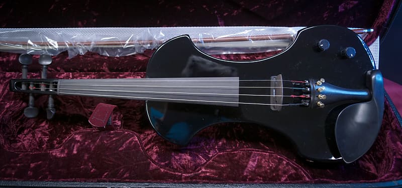 Fender FV1 Electronic Violin Black NOS | Reverb
