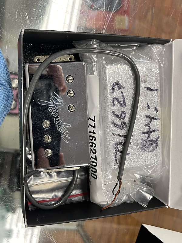 Fender Wide Range Humbucker set (out of 70's vintera | Reverb
