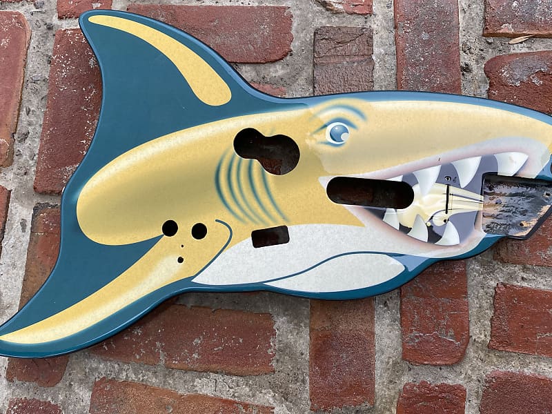 Peavey Riffmaster---Landshark---NON-FUNCTIONING---Body | Reverb