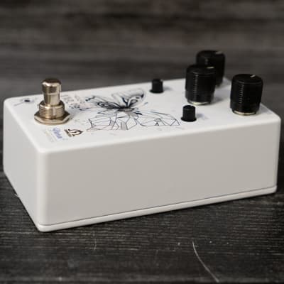 Ohmless Pedals Yara V2 Optical Compressor | Reverb