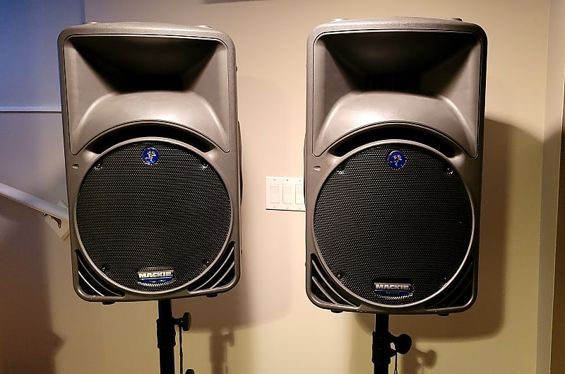 Mackie SRM450 - PAIR - w/ stands, powered active monitors PA | Reverb