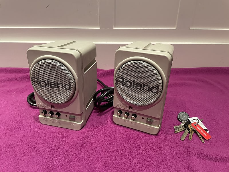 Set of (2) Roland MA-12c speakers for Home Monitoring | Reverb