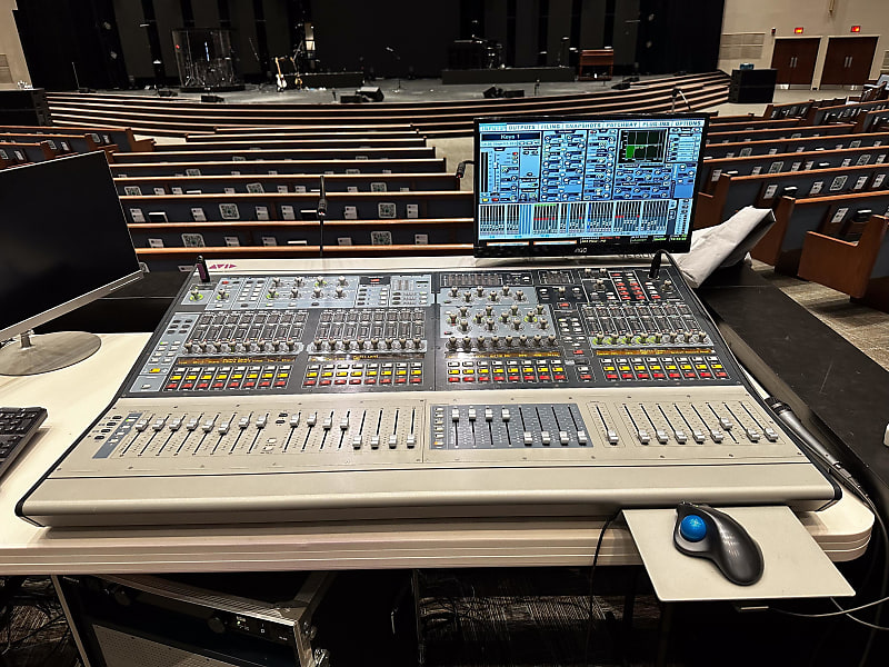 Avid Venue Profile 2010s | Reverb