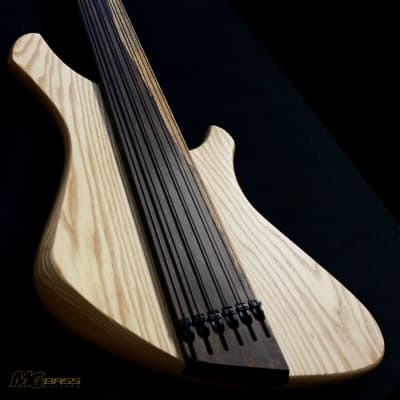 MGbass Infinity Ghost 6 strings 2024 fretless piezo pickup | Reverb