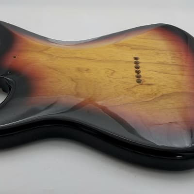 4lbs 2oz Nitro Lacquer Aged Relic 3 Tone Sunburst Hardtail | Reverb