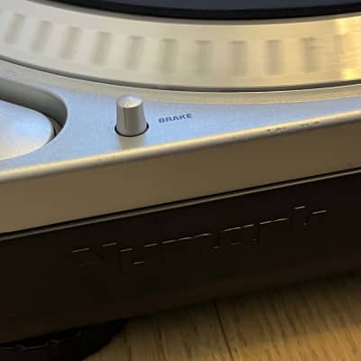 Numark X2 Hybrid Direct-Drive Turntable and MP3 CD Player | Reverb