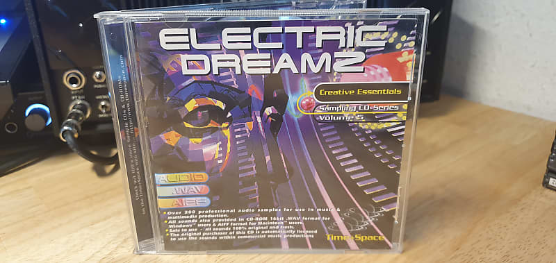 Zero-G Creative Essentials Vol. 5 Electric Dreamz Sampling CD | Reverb
