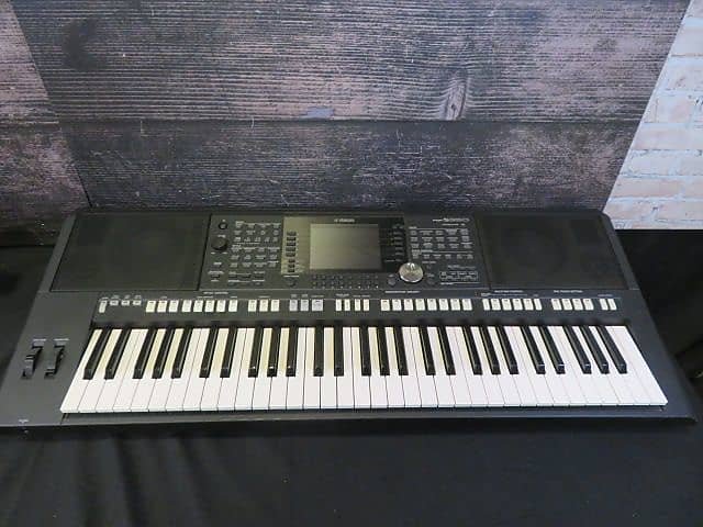 Yamaha PRS S950 Workstation Keyboard (Richmond, VA) | Reverb