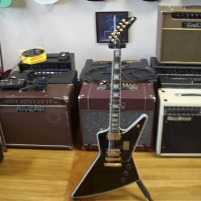 Charvel Explorer 1982 Black / Hawk Grafics | Reverb