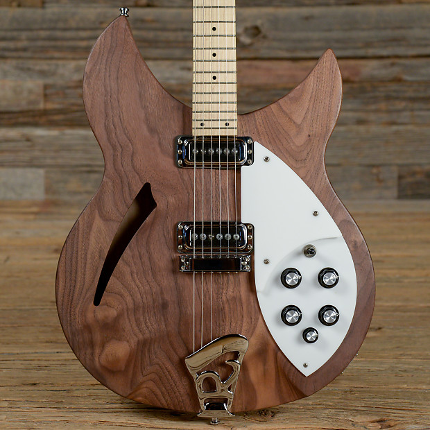 Rickenbacker 330 Walnut 2016 (s698) | Reverb