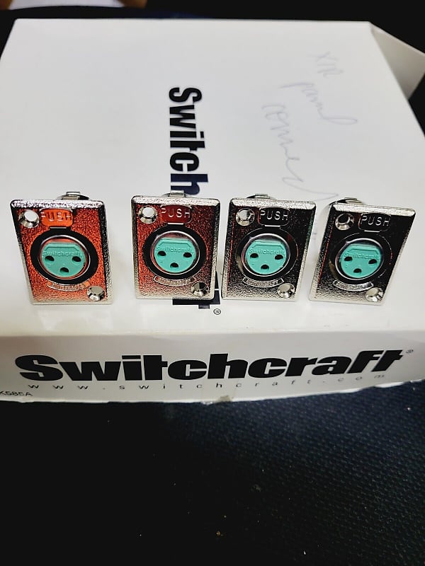 4 Pieces of Switchcraft D3F 3-Pin Female XLR Panel Mount | Reverb