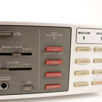 Akai Iconic! AV-U8 Stereo amplifier With TV monitor screen | Reverb