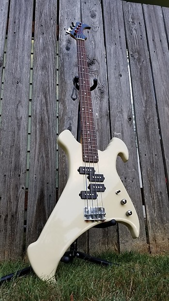 Buzzard Bass | Reverb