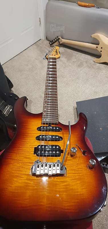 Washburn Mercury II 1994 - Vintage Sunburst | Reverb UK
