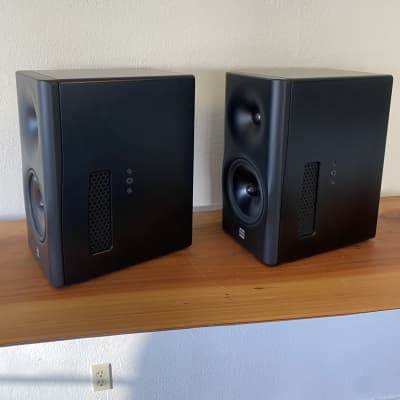Dutch and Dutch 8c Studio Monitors | Reverb