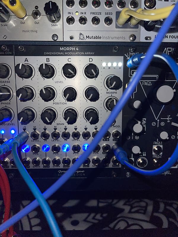 Joranalogue Morph 4 Dimensional modulation array | Reverb