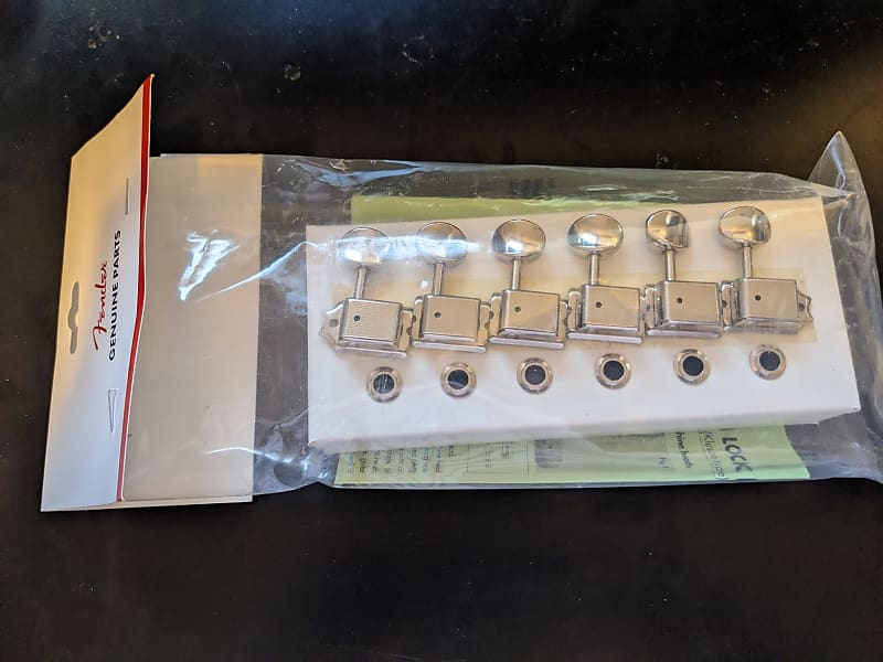 Fender Vintage-style locking guitar tuning heads 2023 - | Reverb