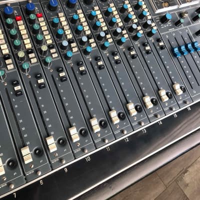 Neve 54 Series 5465 16-Channel Desktop Mixer Console | Reverb
