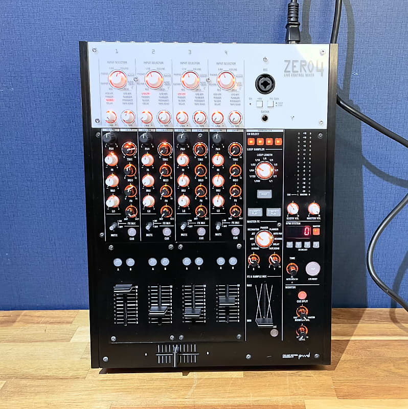 [Excellent] Korg Zero4 Four-Channel DJ Mixer Controller with | Reverb
