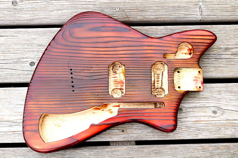 Meteora style " barncaster" body dual HB | Reverb UK