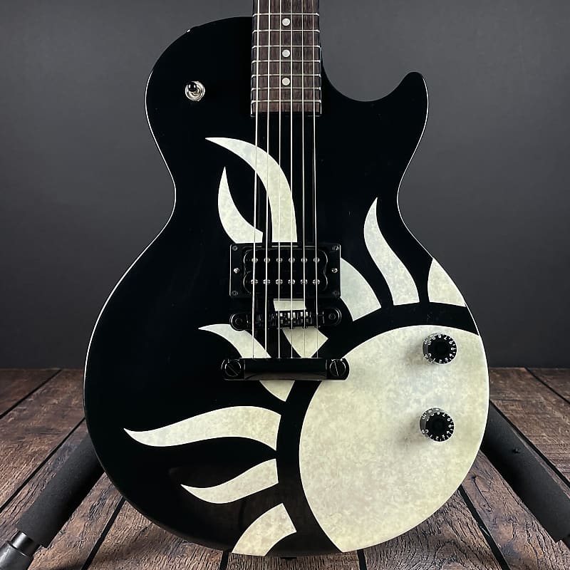 Gibson Sully Erna Les Paul- Ebony w/ Godsmack Sun (2013) | Reverb