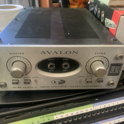 Avalon U5 Direct Box & Instrument Preamplifier | Reverb Avalon U5 Direct Box & Instrument Preamplifier | Reverb