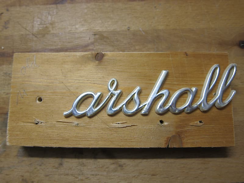 Marshall script logo 1965-1969 - gold | Reverb Australia
