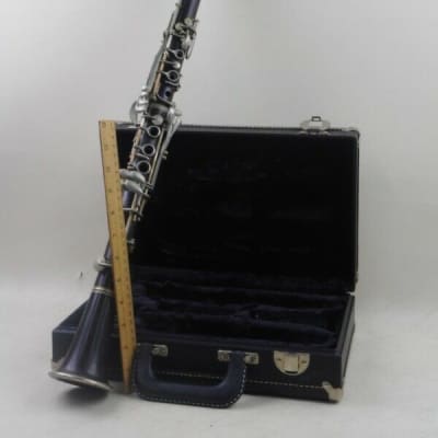 Getzen Deluxe Wooden Clarinet With Case Intermediate Level, | Reverb