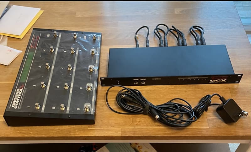 Voodoo Lab Gcx midi switcher with ground controller 2022 | Reverb