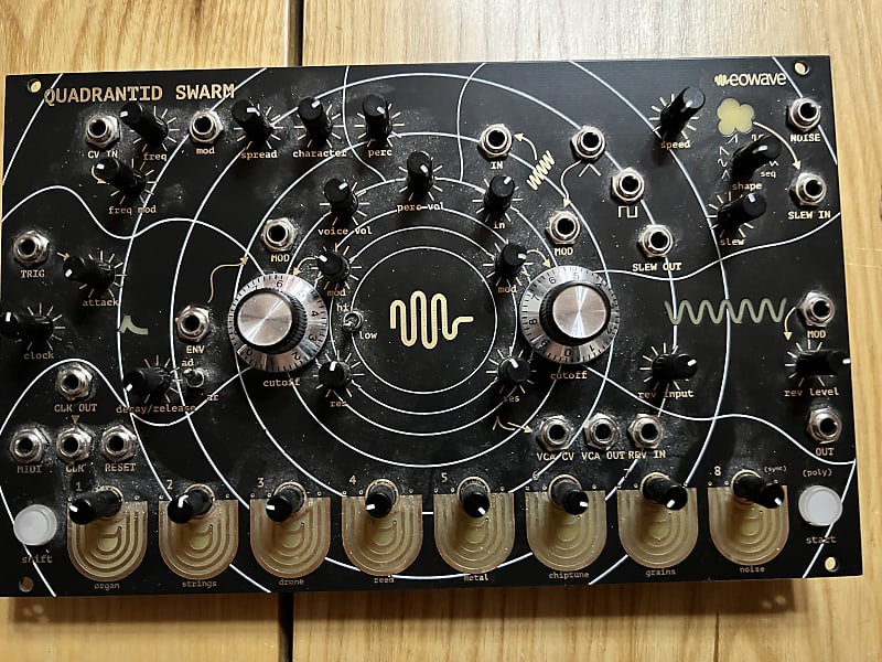 Eowave Quadrantid Swarm - Black and Gold | Reverb