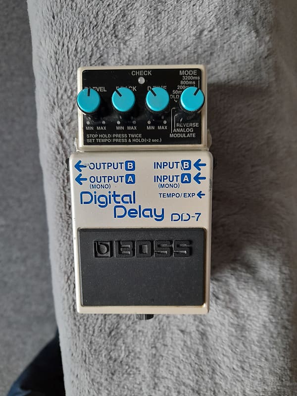 Boss DD7 Digital Delay 2000s - Good Condition Few Scratches | Reverb