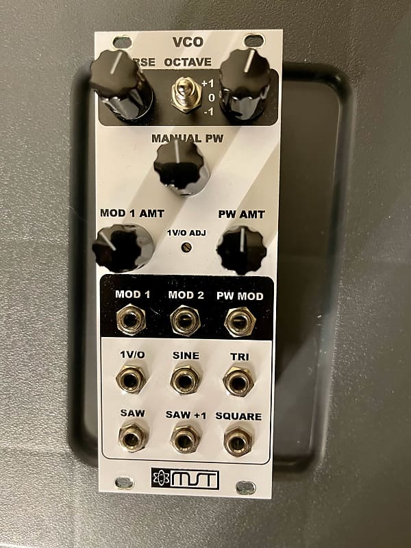 Synthrotek MST VCO Eurorack Analog Voltage Controlled | Reverb