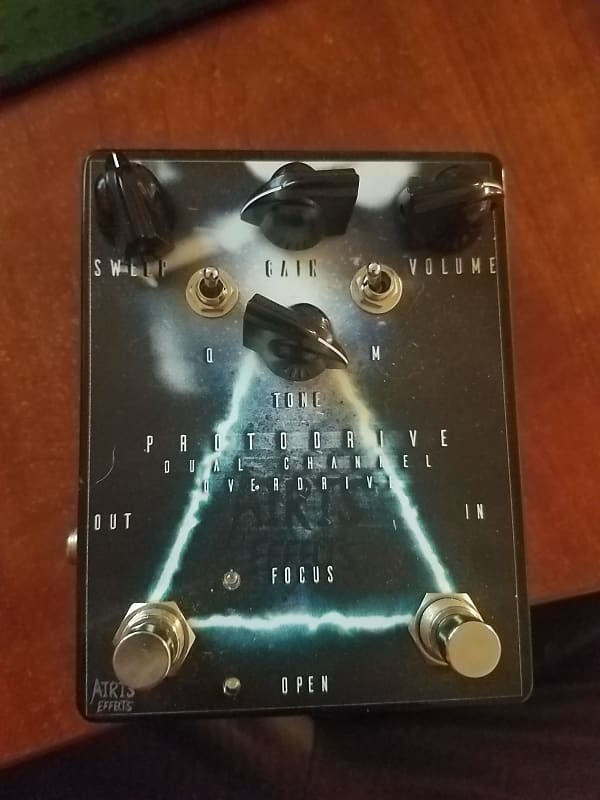 Airis Effects Protodrive | Reverb