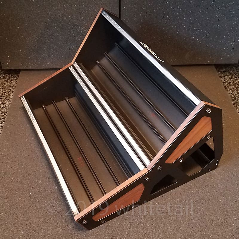 Moog Eurorack Case 120HP Modular Synth Chassis Two-Tier Rack | Reverb