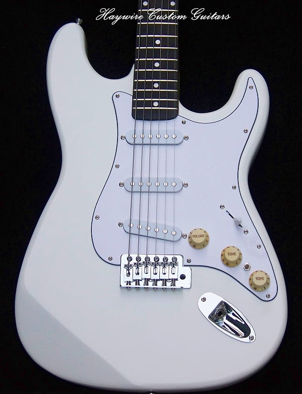 X-Light White Solid Mahogany Strat Guitar 5lbs. 9oz.+7 Sound | Reverb