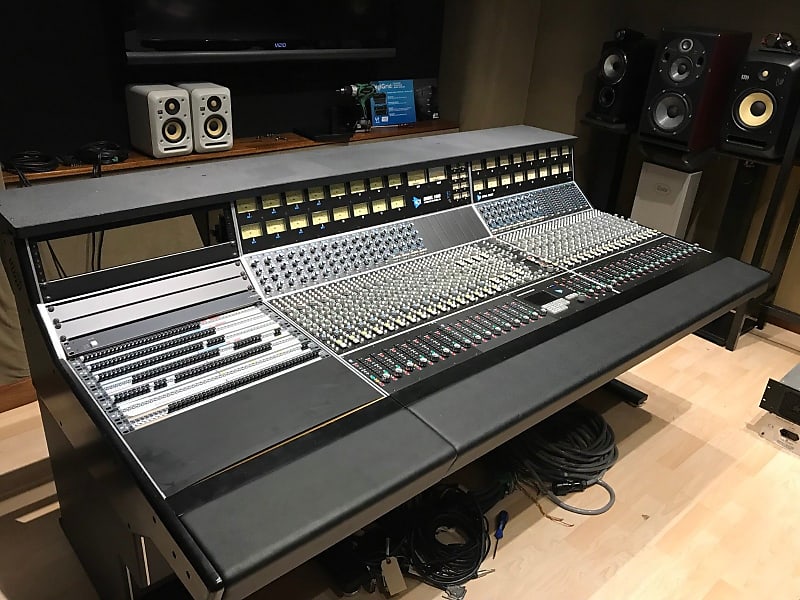 API 1608 32-Channel Console with P-Mix Automation 2010s Black | Reverb