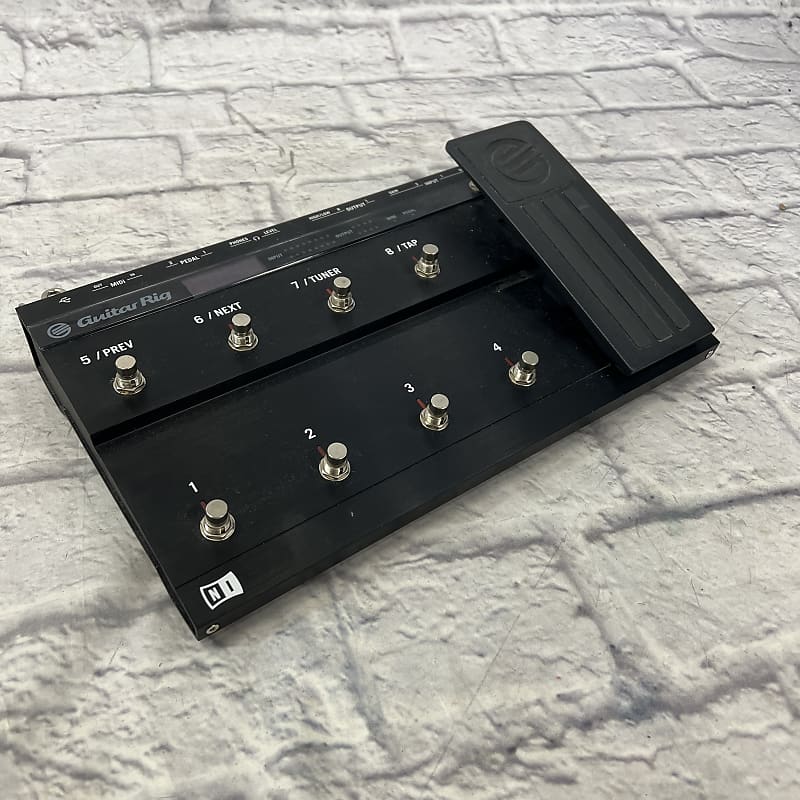 Native Instruments Rig Kontrol 3 | Reverb