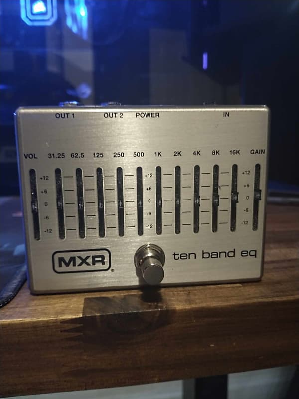 MXR Ten Band EQ | Reverb