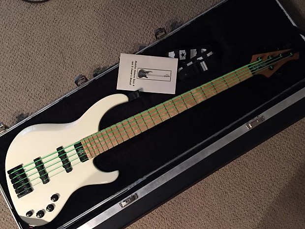 Modulus Genesis White | Reverb
