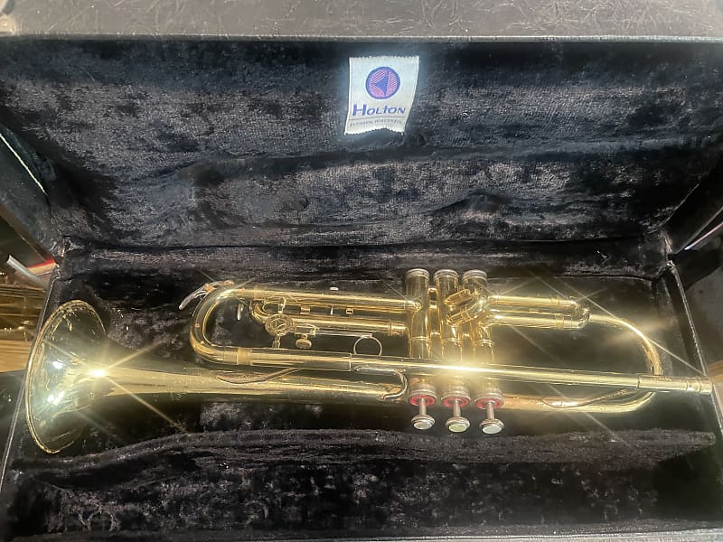 Holton T602 Student Trumpet | Reverb