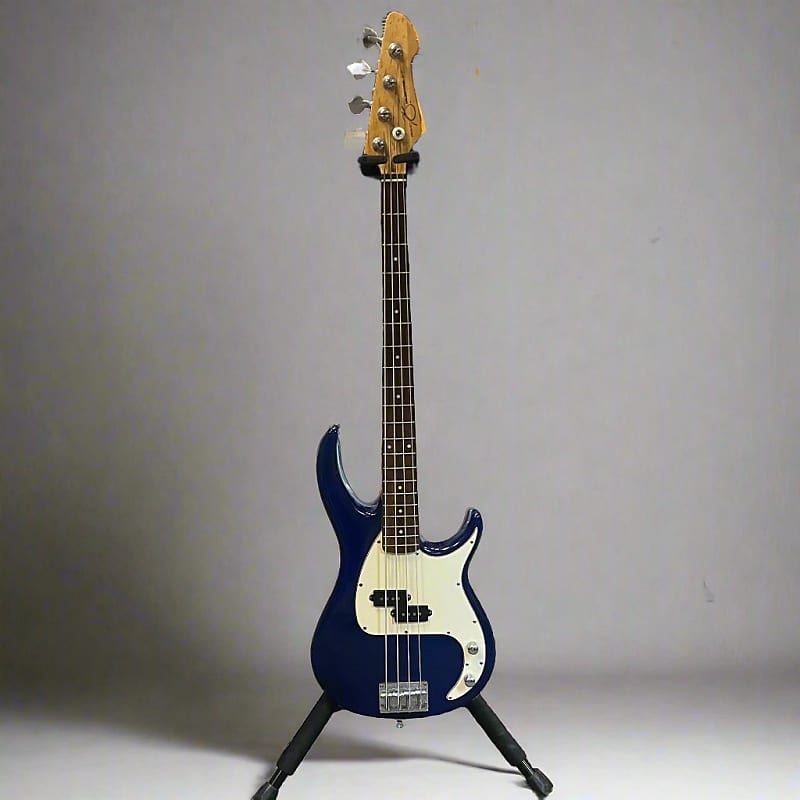 Pre-Owned Peavey Milestone BXP P-Bass Style - 1990s-2000s | Reverb UK
