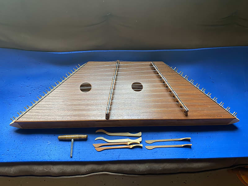 Masterworks 12-11m Hammered Dulcimer | Reverb